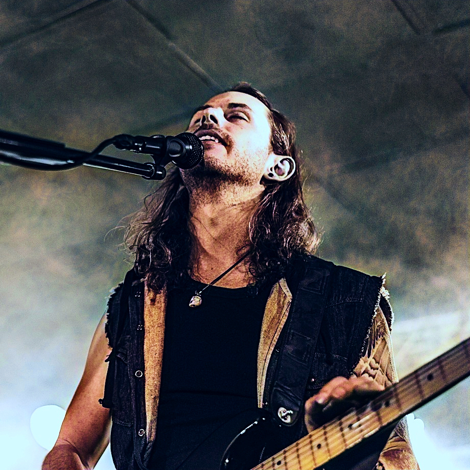 Explore an AI Singing Voice Library - Kits